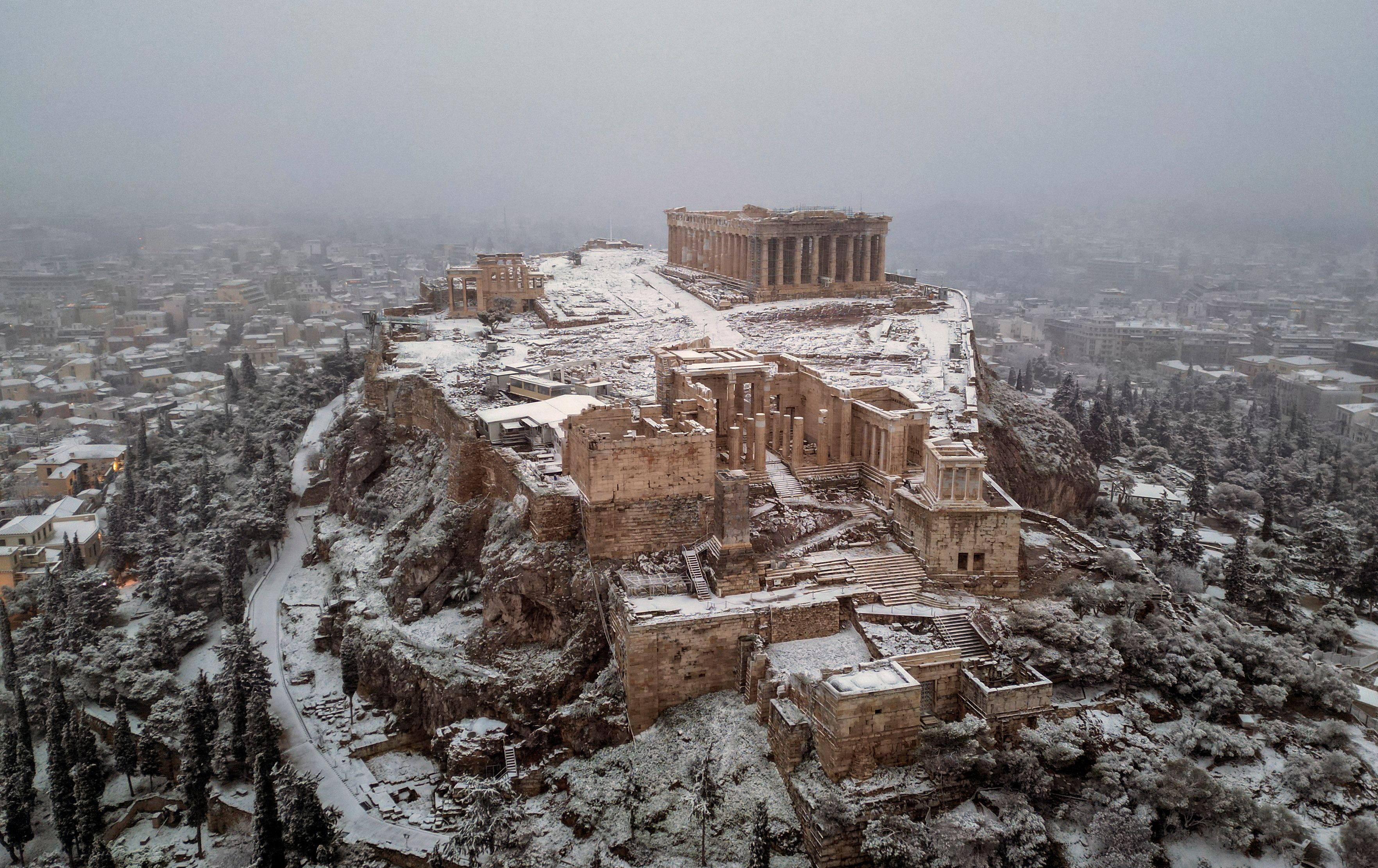Photos of Athens blanketed in snow | Semafor